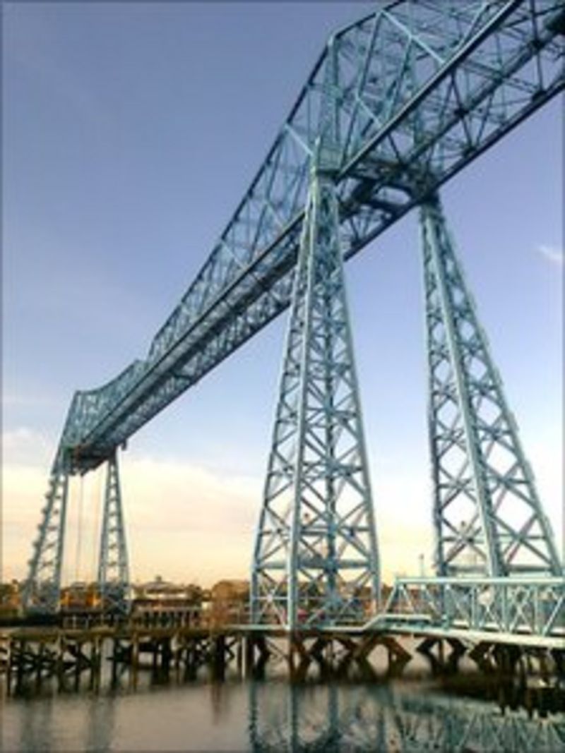 Middlesbrough Transporter Bridge celebrates centenary - BBC News