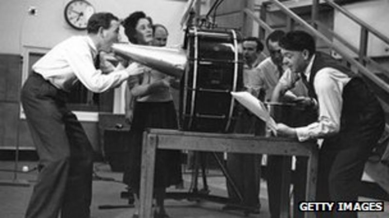 The Halloween myth of the War of the Worlds panic - BBC News