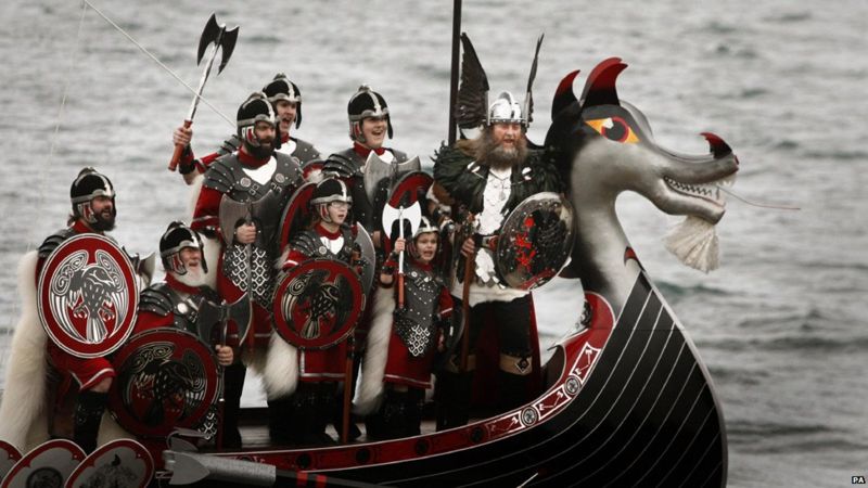 In pictures: Up Helly Aa - BBC News