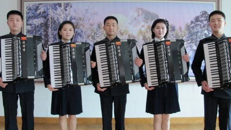 North Korea allows 'first foreign band to perform' - BBC News
