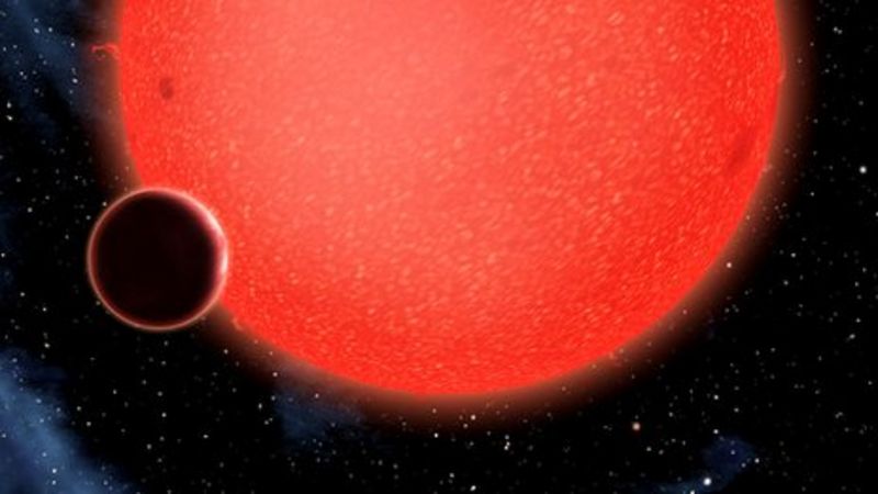 Atmosphere analysed on distant 'super-Earth' - BBC News