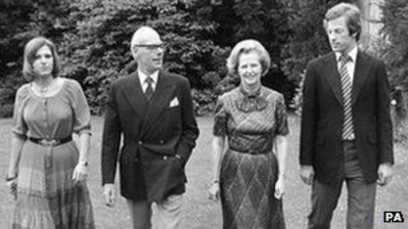 Archived papers reveal Thatcher secrets - BBC News