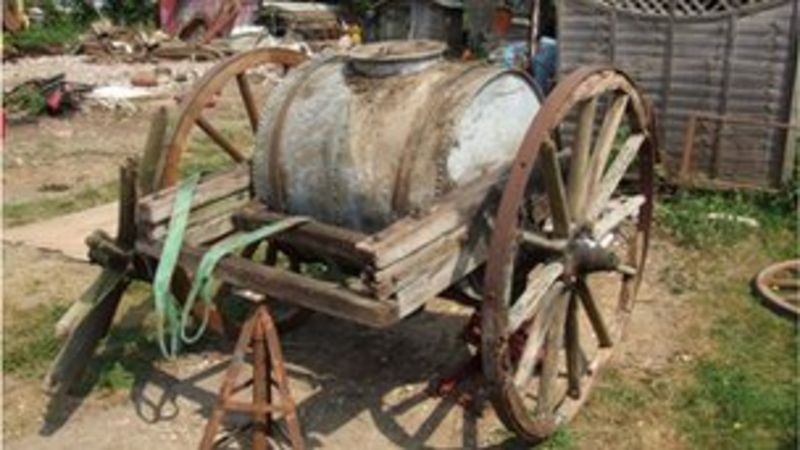 WWI water carrier restored by Kent historians - BBC News