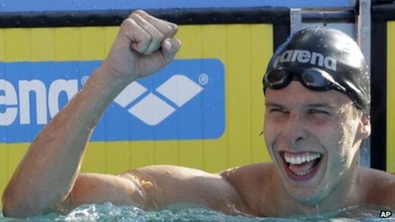 Tributes to Norwegian swimmer Alexander Dale Oen - BBC News