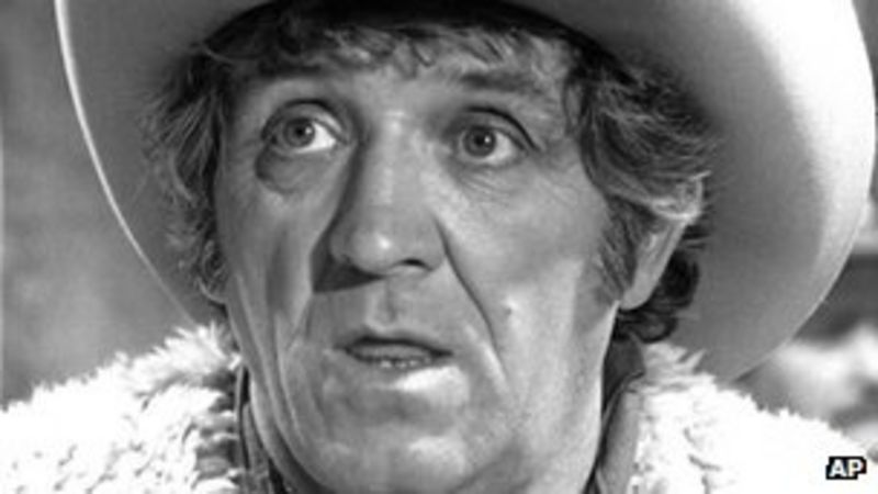 US sitcom actor George 'Goober Pyle' Lindsey dies - BBC News