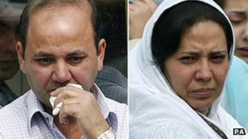 Shafilea Ahmed death: Sister stands by her parents - BBC News