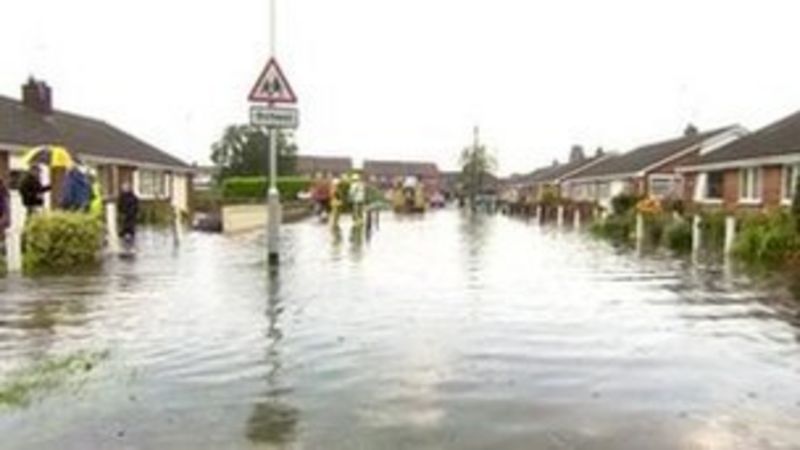Goole flood report focuses on 'faulty' pumping station - BBC News