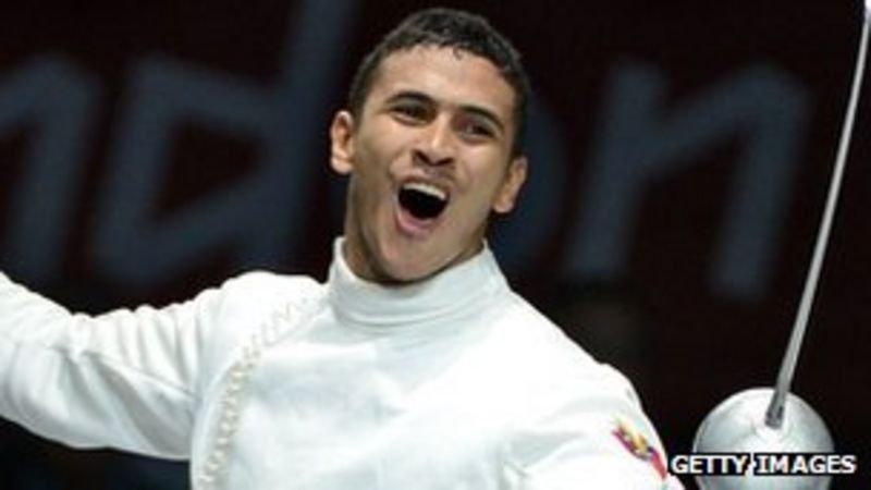 Fencing gold medal winner Limardo takes public transport - BBC News