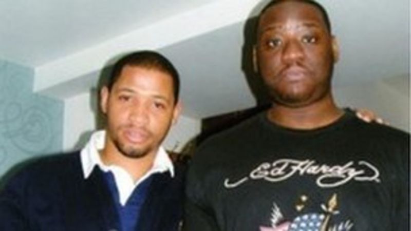 Seni Lewis death: IPCC taken to court over report - BBC News