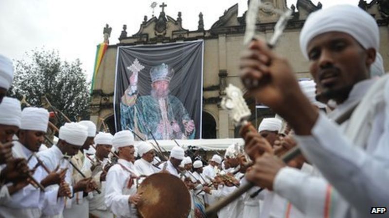 Ethiopia funeral held for church patriarch Abune Paulos - BBC News