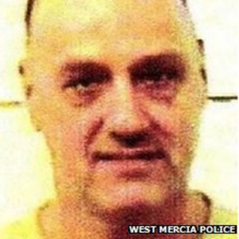 Escaped murderer David Gilbert found in Penzance - BBC News