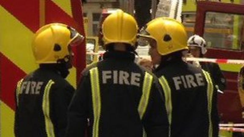 Boris Johnson says London fire cuts consultation to proceed - BBC News
