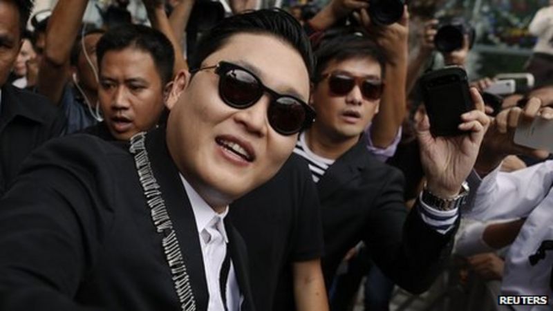 South Korean men get the make-up habit - BBC News