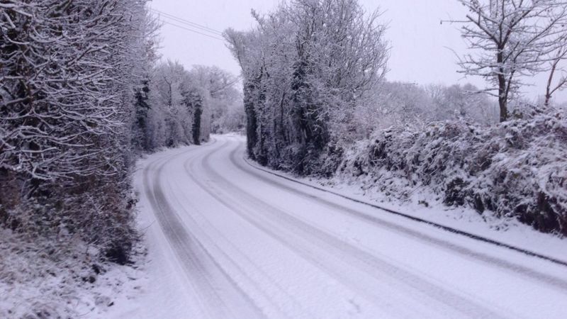 Your pictures of snow in the UK - BBC Weather