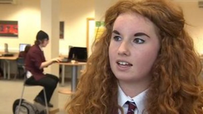 Colne Community School pupils tell of bus crash scare - BBC News