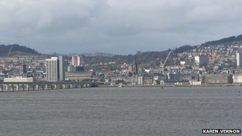 £1bn regeneration masterplan for Dundee's waterfront - BBC News