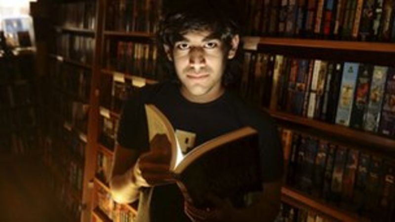 Aaron Swartz investigation ordered by MIT - BBC News
