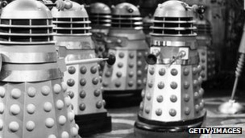 Doctor Who Dalek designer Ray Cusick dies after illness - BBC News