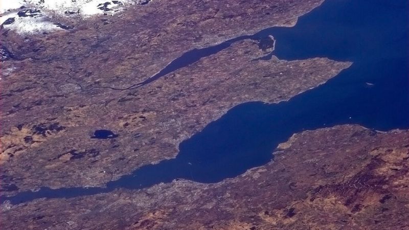 In pictures: Astronaut snaps Scotland from space - BBC News