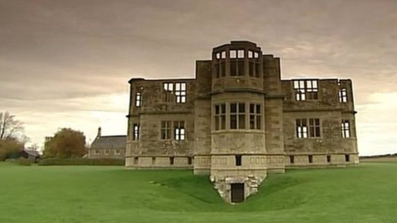 Rare key found in mud near Tudor Lyveden New Bield is 400 years old ...