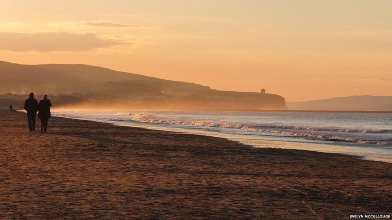 In pictures: Northern Ireland spring fire and winter ice - BBC News