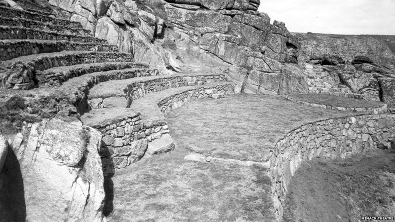 In Pictures: Rowena Cade's Minack theatre - BBC News