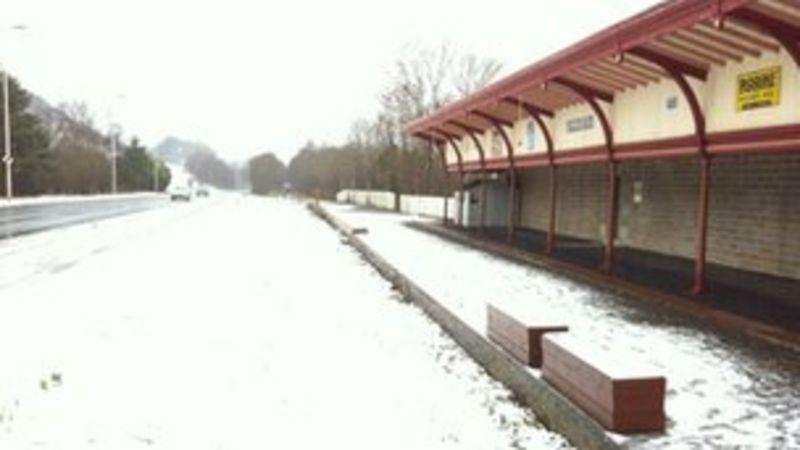 Did Dr Beeching get it wrong with his railway cuts 50 years ago? - BBC News