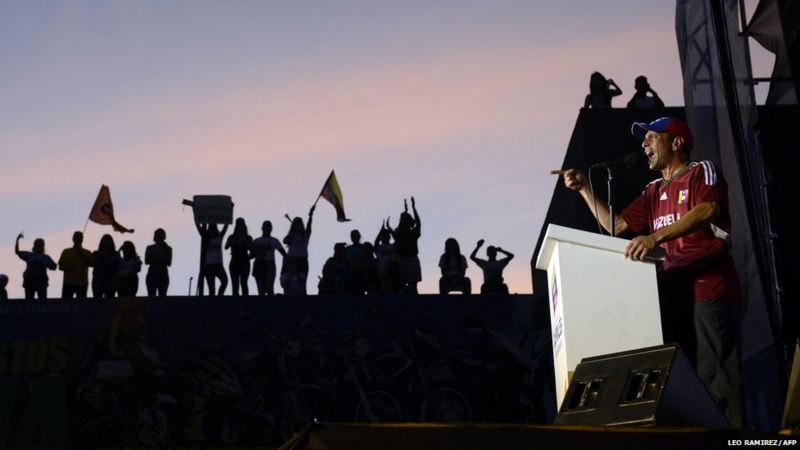 Day in pictures: 3 April 2013 - BBC News