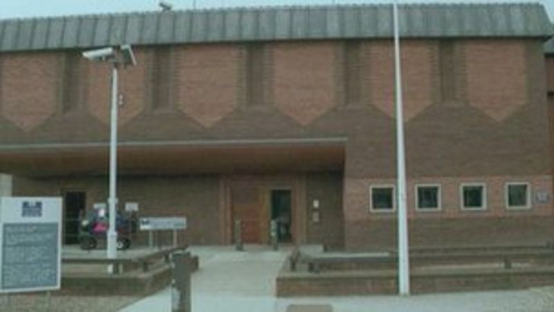 Full Sutton Prison 'an impressive establishment' - BBC News