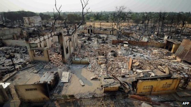 Burma riots: Muslim gold shop workers jailed - BBC News