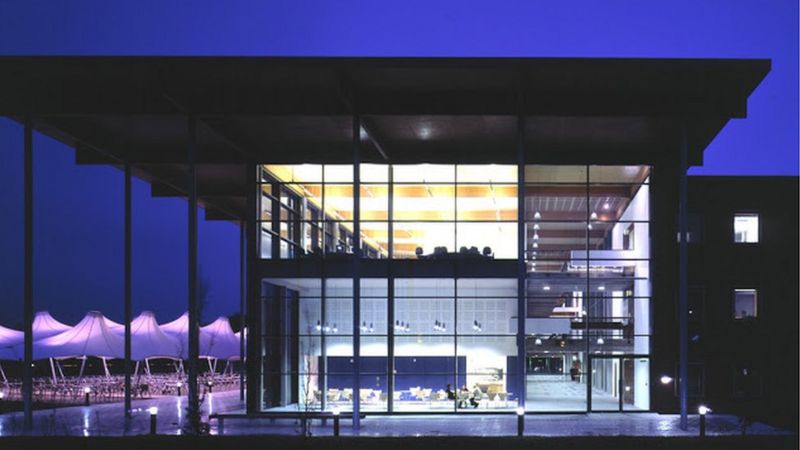 In pictures: How Cambridge Computer Lab changed the world - BBC News