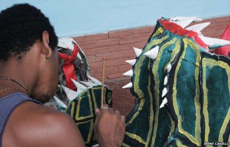 Venezuela's dancing devils - BBC News