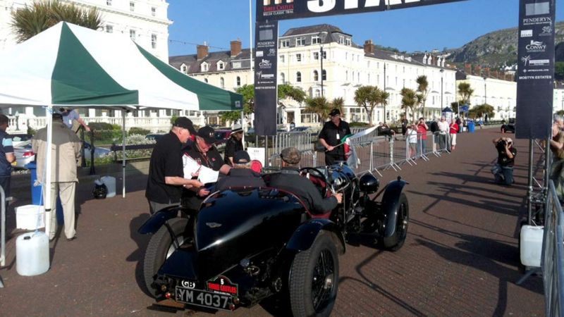 In Pictures: Three Castles Welsh Classic Trial car rally - BBC News