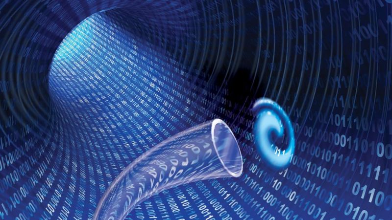 'Twisted light' beamed across Vienna - BBC News