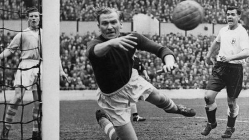 The Stanley Matthews football revolution made in Ghana - BBC News