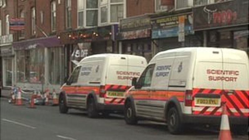 Leicester child prostitution trial: Six men jailed - BBC News