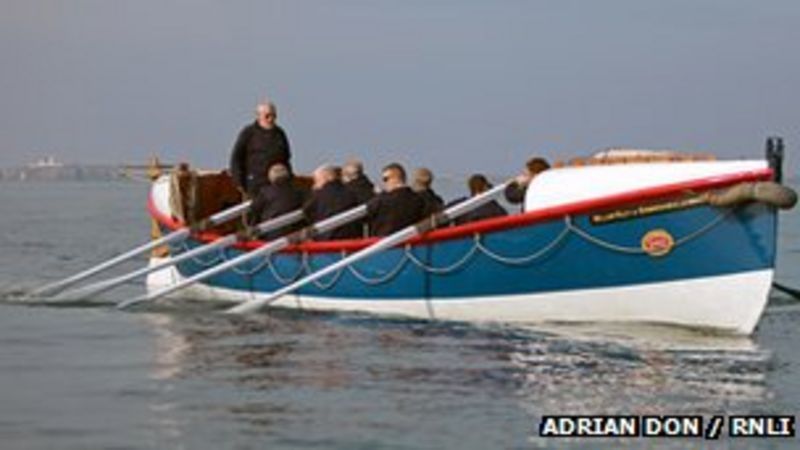 Grace Darling sea rescue marked - BBC News