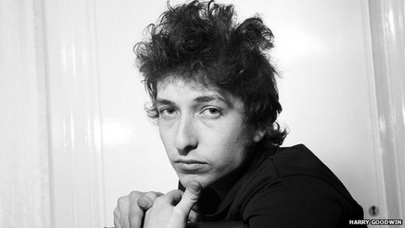 Harry Goodwin, a former Top Of The Pops photographer, dies - BBC News