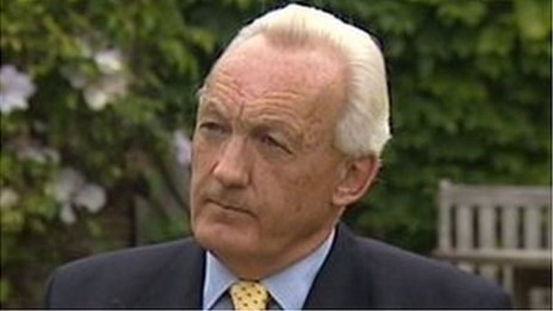 Ex-chairman Martin Watts takes hospital trust to tribunal - BBC News