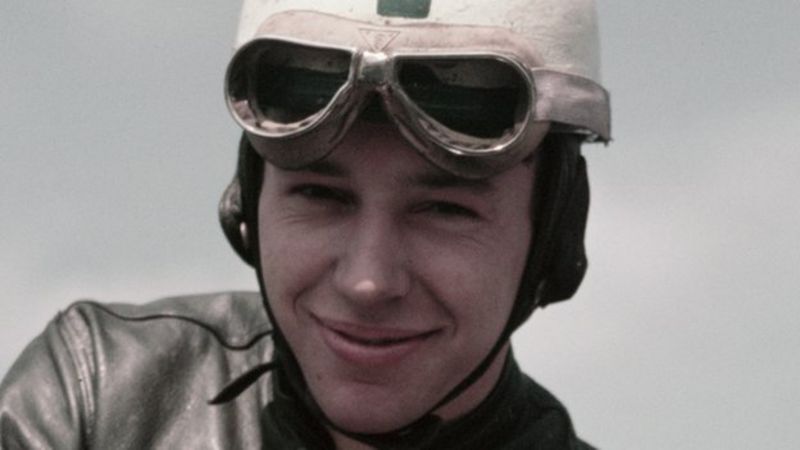 John Surtees' 'very special' 1957 BMW sells for £4m - BBC News