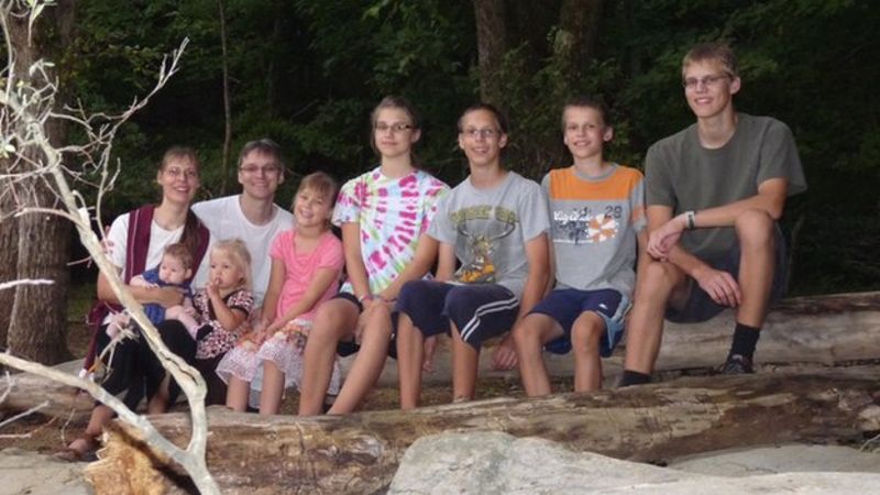 German home-school family will not be deported from US - BBC News