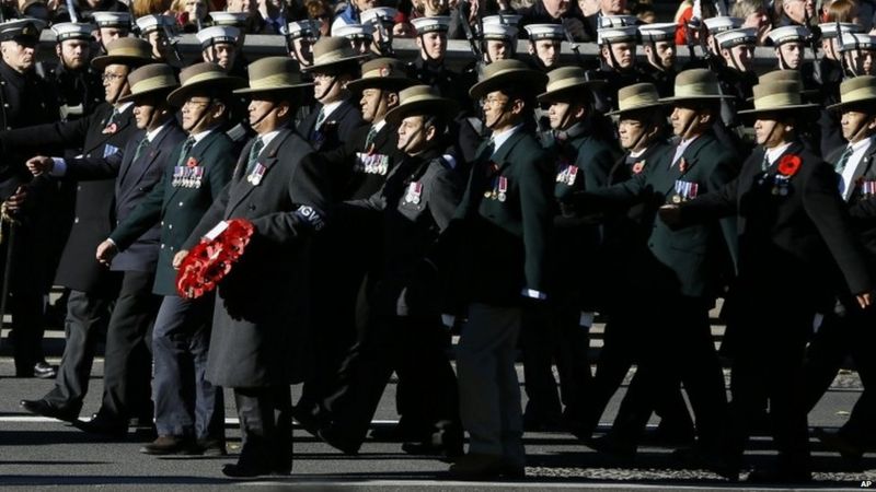 Remembrance Sunday: In pictures - BBC News