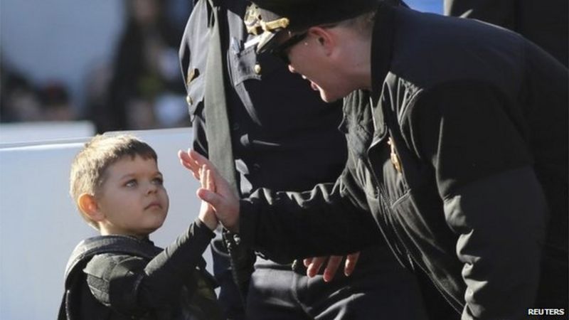 San Francisco rallies for 'Batkid' Miles Scott, leukaemia survivor ...