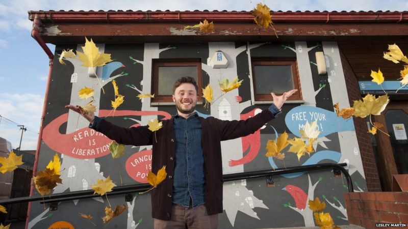 In pictures: Scots libraries turned into works of art - BBC News