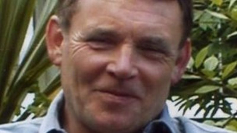 David Leech family pay tribute to Leyland motorcyclist - BBC News