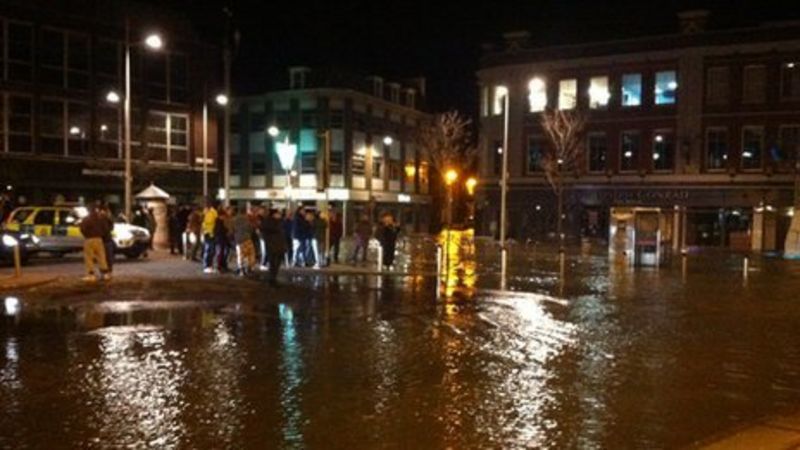 Suffolk floods: Tidal surge 'worse than 1953' - BBC News