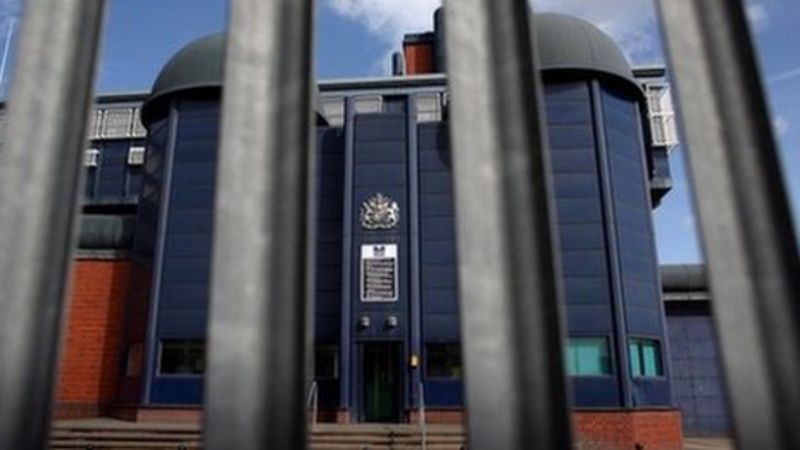 HMP Birmingham faces continued drugs problem - BBC News