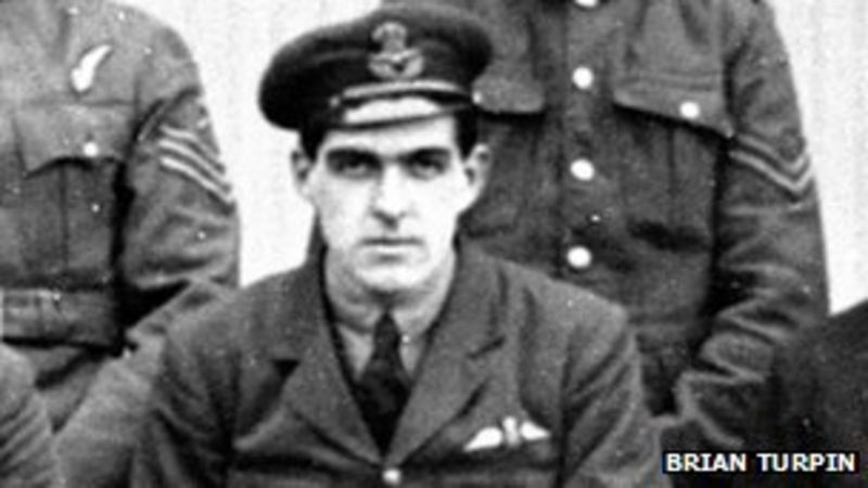 Ill-fated history of Britain's first private airship - BBC News