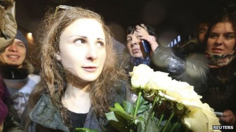 Pussy Riot: Punk band members remain defiant after release - BBC News