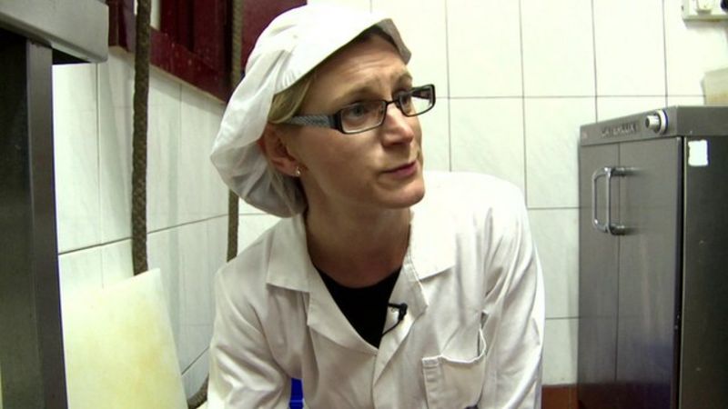 How do restaurant chains compare for food hygiene? - BBC News